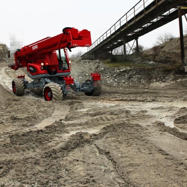 LEO39GTplus | TEUPEN - MAYON MACHINERY RENTRADE, INC