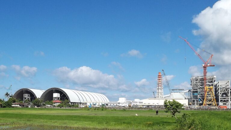 200tons All Terrain Crane For Rent At Coal-Fired Power Plant In Calaca ...