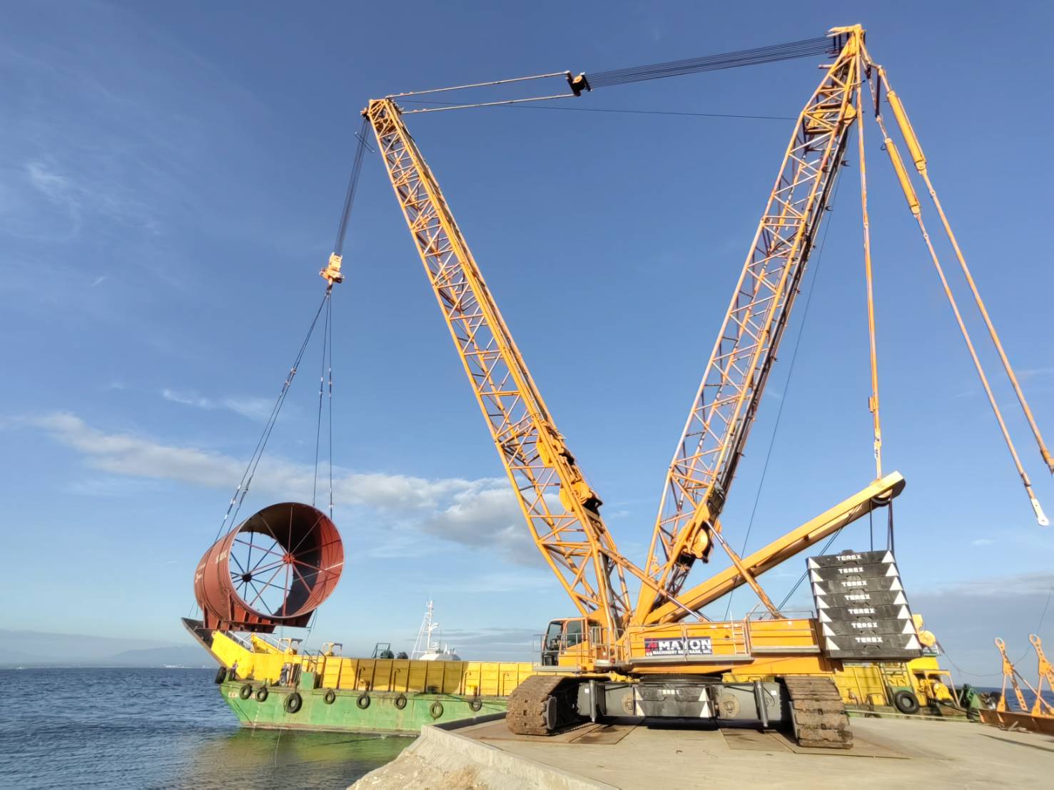 500T Crawler Crane in Calatagan Batangas at SMC Cement Batching Plant site