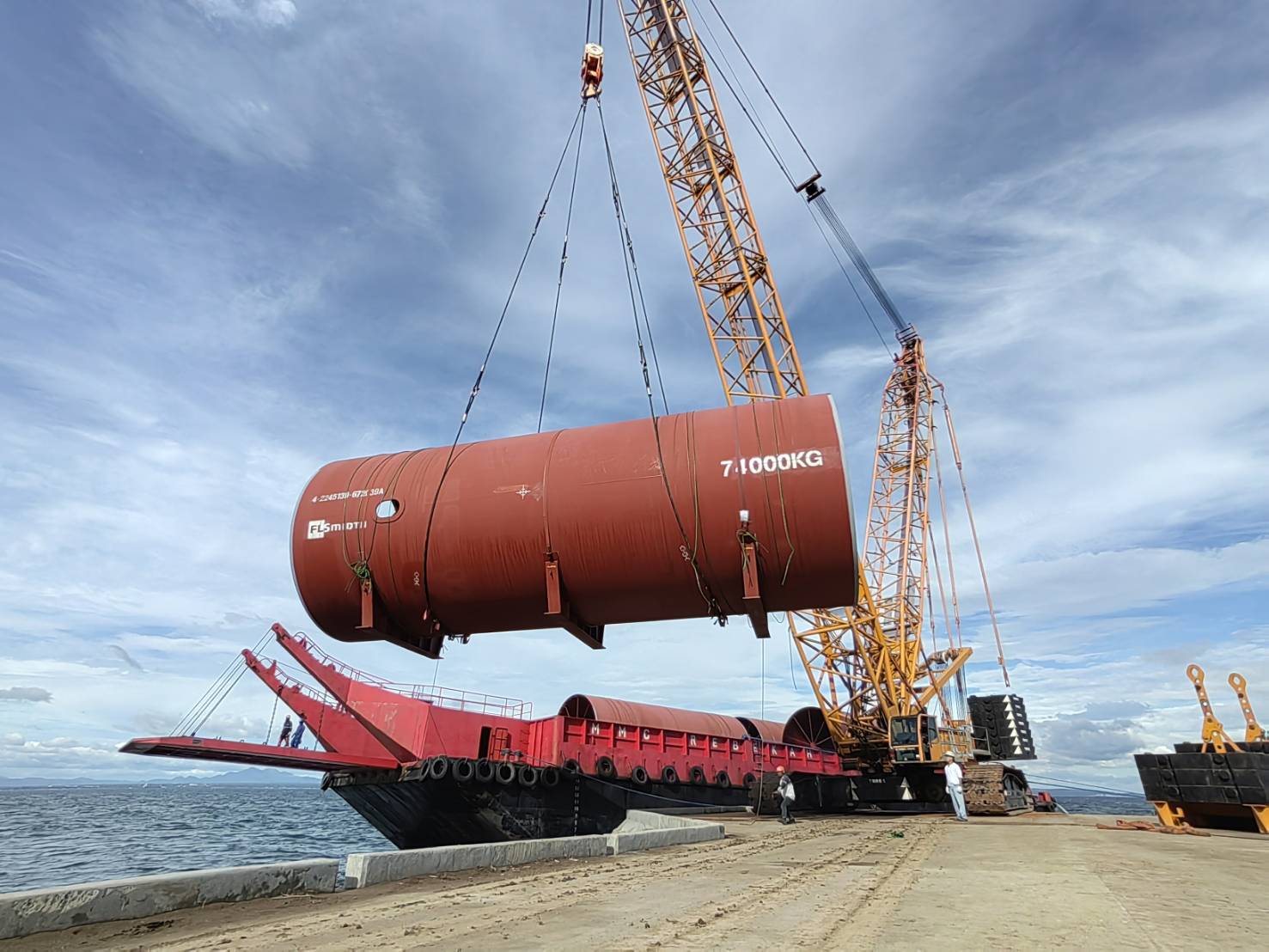 500T Crawler Crane in Calatagan Batangas at SMC Cement Batching Plant site